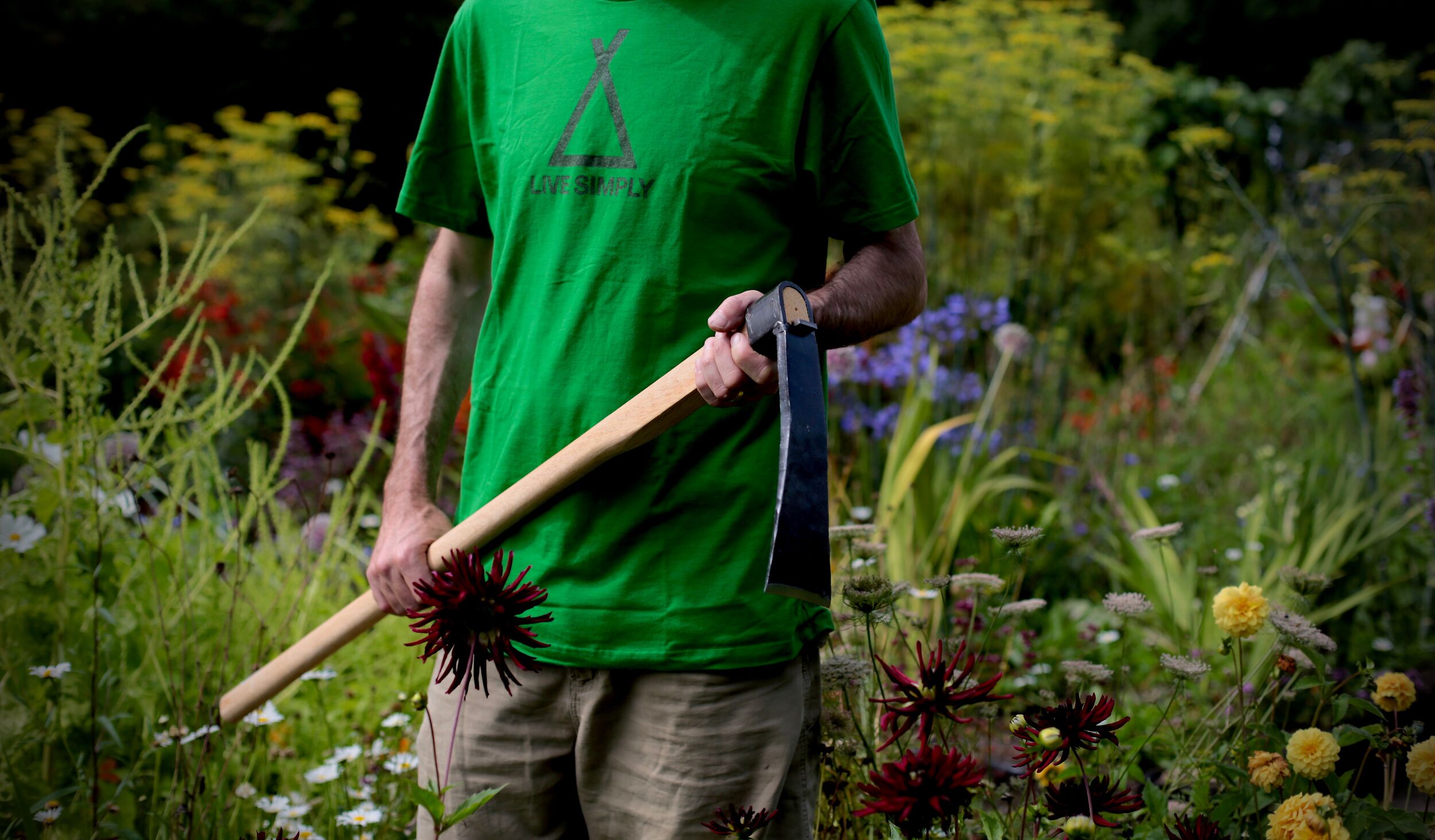 Narrow Hoe For The Garden - Niwaki