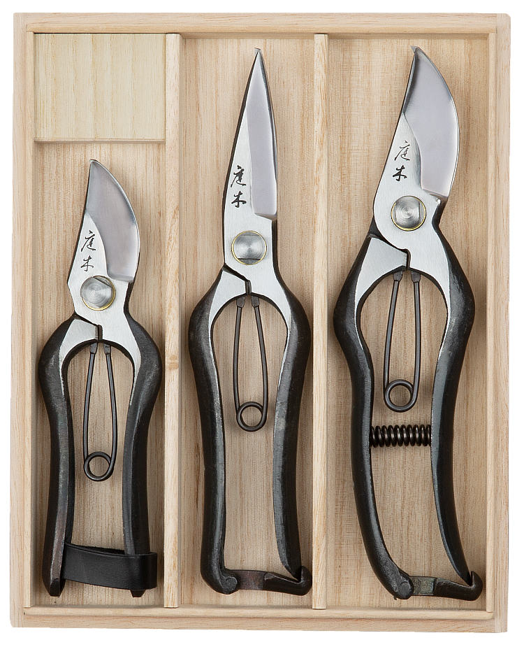 Secateurs - Try Hand Forged Secateurs For Garden Pruning | Niwaki