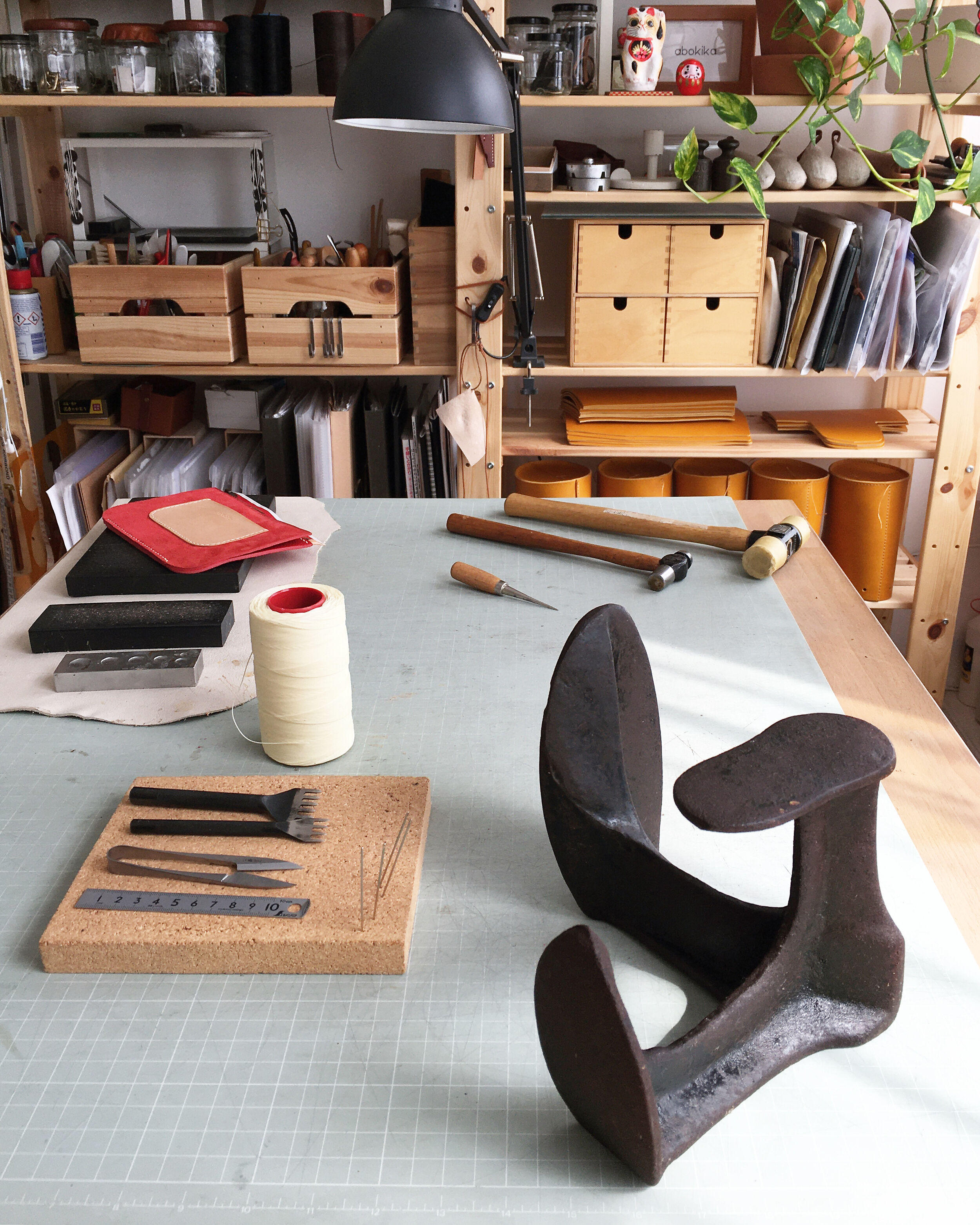 Niwaki Workshops: Create A Hand-Stitched Leather Secateur Holder