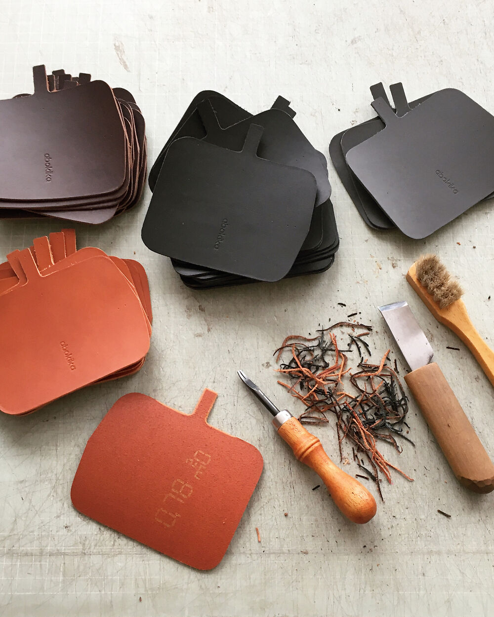 Niwaki Workshops: Create A Hand-Stitched Leather Secateur Holder